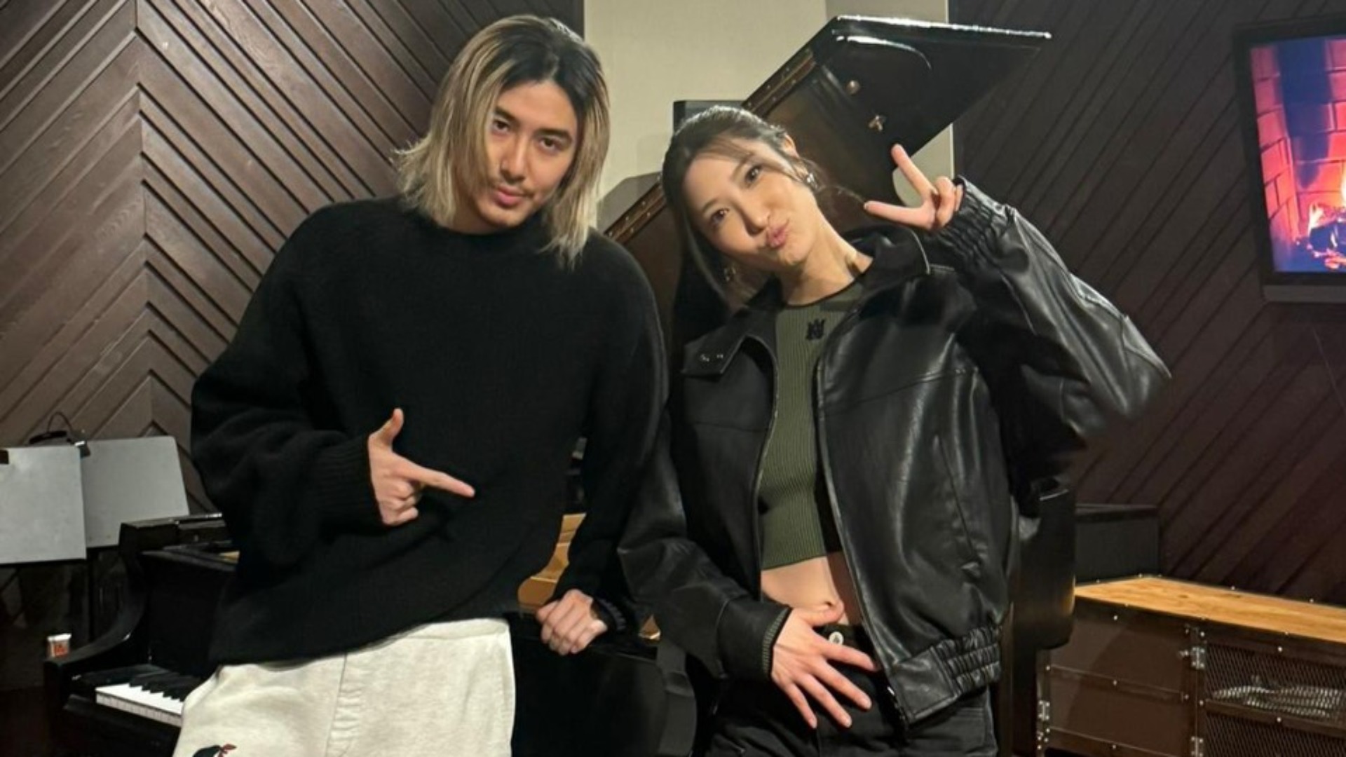 일본 최고의 팝 스타, 후지이 카제가 말하는 ‘절대적인 사랑’ | 보그 코리아 (Vogue Korea)